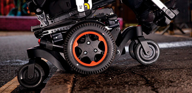 Q300 M Mini | Compacte afmetingen, GROOTSE prestaties | Sunrise Medical